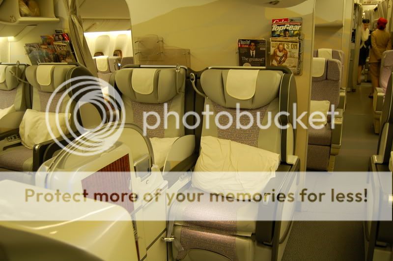 Emirates EK206 JFK-HAM - Photos & Video - Airliners.net