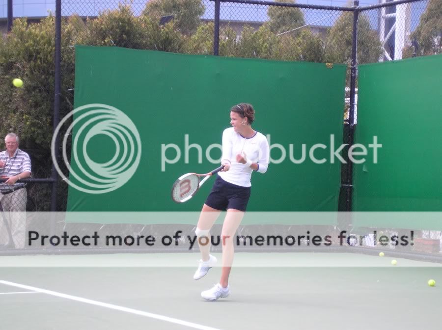 Venus Williams has Most Perfect Female Tennis legs in the Open Era ...